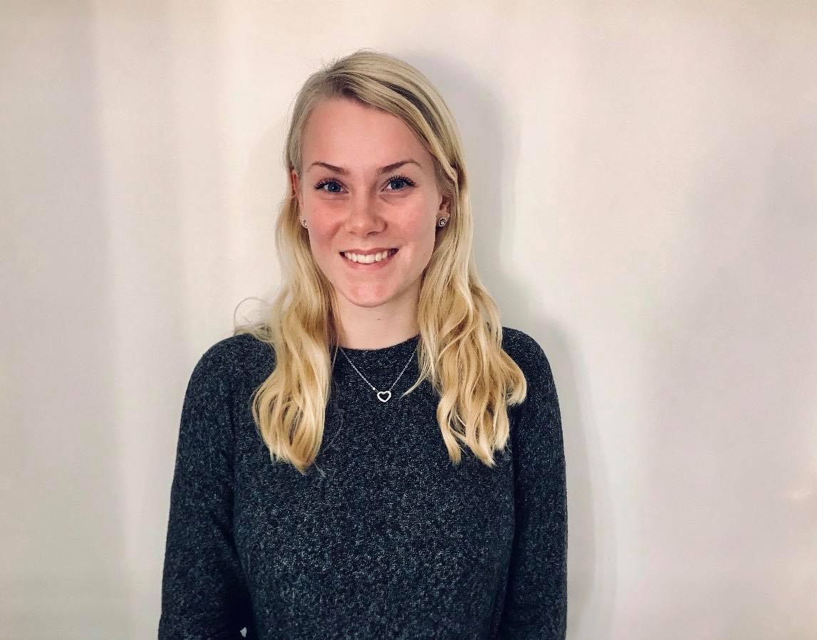 Säg hej till Elin på Studio Denique